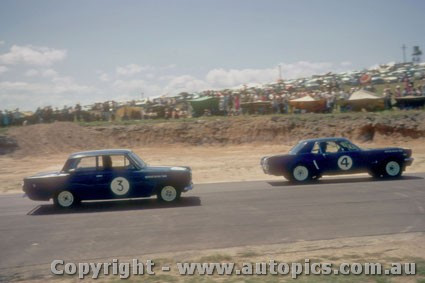 65062 - Norm Beechey, Ford Mustang also Jim McKeown, Lotus Cortina, The ...