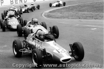78522 - Graham Vaughan GV Formula Vee / D. Bretland Van Diemen Vee / S ...