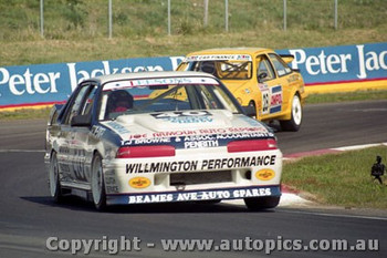 92745 - John Leeson / Rohan Cooke - Holden Commodore VL - Bathurst 1992 ...