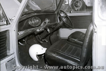 68231 - Peter Manton Morris Cooper S - Catalina 1968 - Photographer ...