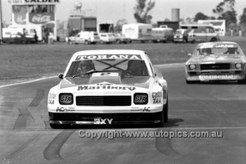 78062 - Ron Harrop, HDT Torana LH - Calder 1978 - Photographer Peter D ...