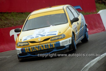 97810 - Alain Menu & Jason Plato, Renault Laguna - AMP Bathurst 1000 ...