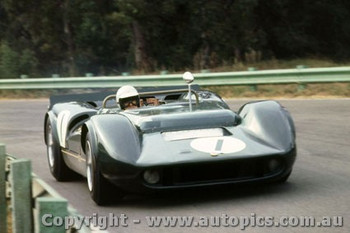 67401 - Frank Matich - Matich SR3 - Warwick Farm - 1967 - AUTOPICS