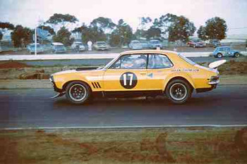 71097 - Bryan Thomson, Calder, 1972, Holden Torana - AUTOPICS