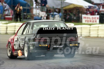 93779 - JOHN TRIMBOLE / ANDREW HARRIS - Commodore VL - Bathurst 1993 ...