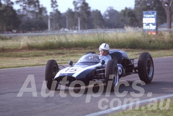 63045 - John Youl, Cooper Climax - Warwick Farm 1963 - Photographer ...