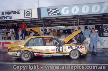 81735 - Taylor / Kennedy Holden Commodore - Bathurst 1981 - AUTOPICS