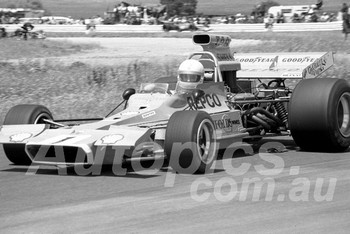 72586 - Frank Matich, Repco Matich A50 - Calder 1972 - Photographer ...