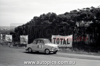 60PI11UK7141 - Hoot Gibbson & John Gorman & Ian Grant - Armstrong 500 ...