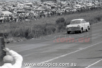 60PI11UK7260 - Frank Coad & John Roxburgh - Winner of the First ...