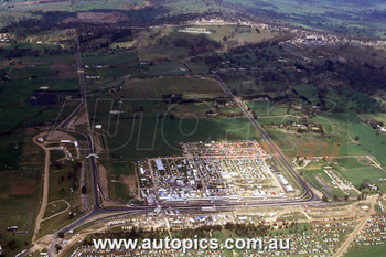 1990 - Mount Panorama Bathurst Sign and Arial Shots, Bathurst 1000 ...