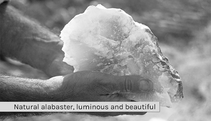 White Stone Bath Accessories in Italian Alabaster | Labrazel