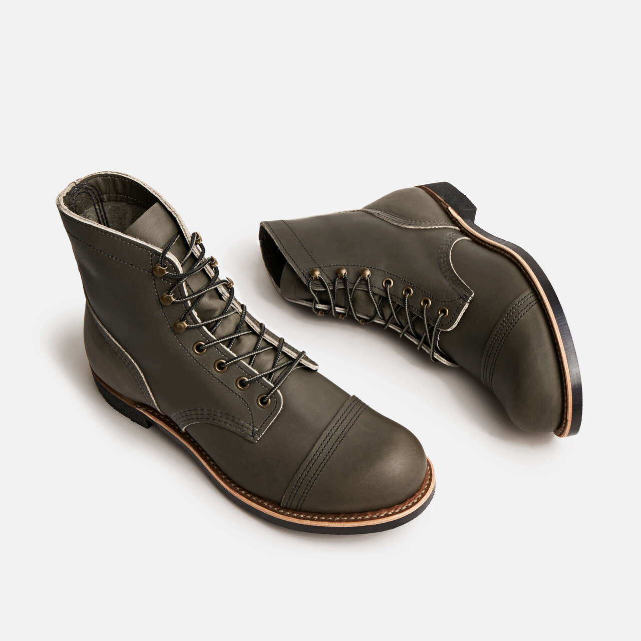 Red Wing Heritage Men's Iron Ranger 8078 Alpine - The Shoe Mart
