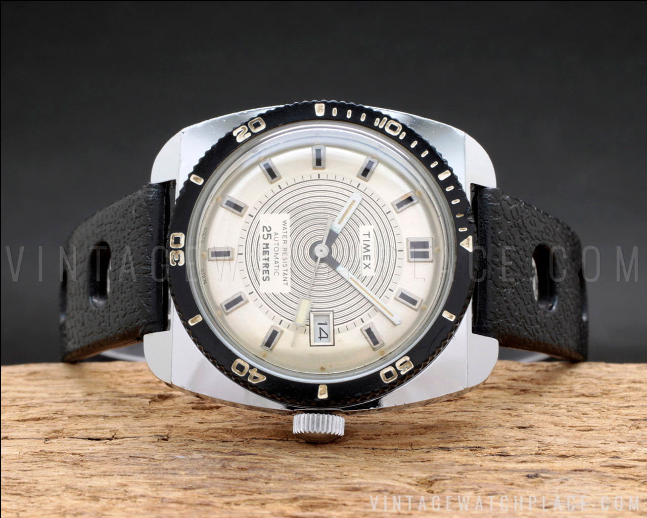 New Old Stock 70's Timex GB 47670 03274 Diver's rare automatic vintage ...