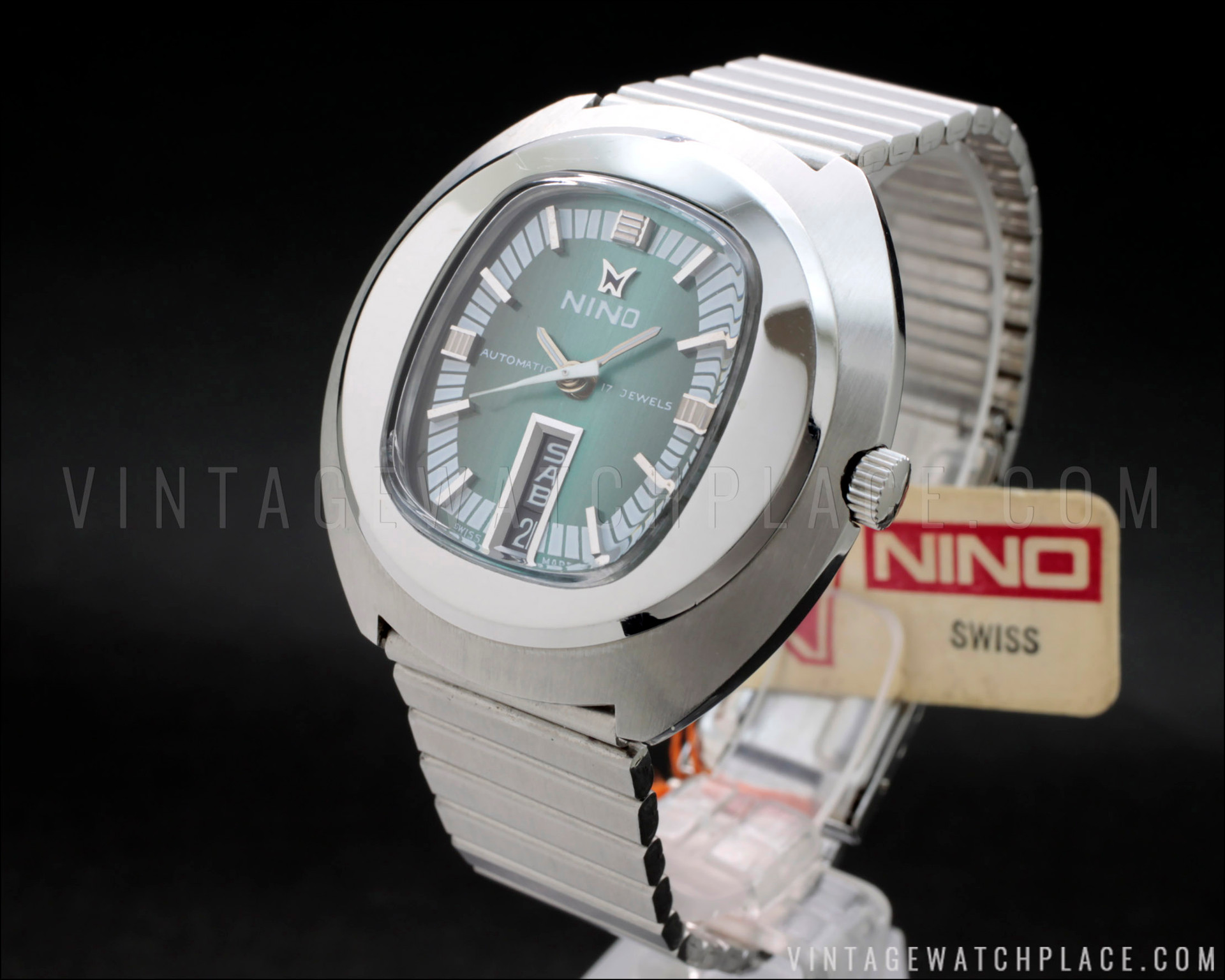 New Old Stock 70's Nino automatic vintage watch, AS 2066, UFO shape ...