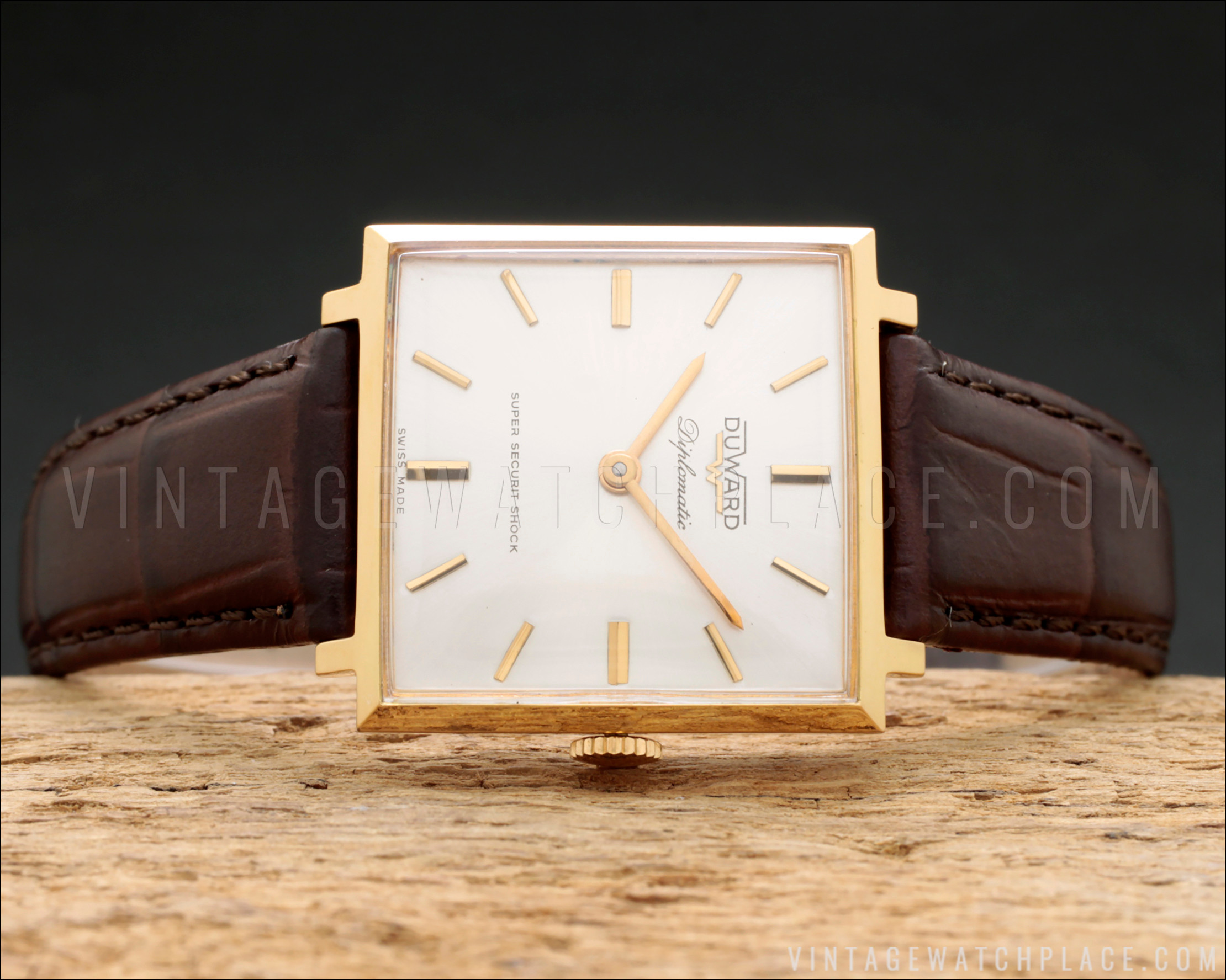 New Old Stock 1960's Duward Diplomatic Dress mechanical vintage watch ...