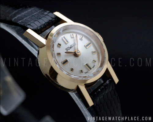New Old Stock 1960's Ladies' Duward 750 yellow gold cocktail vintage ...