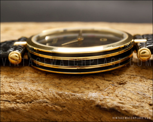 New Old Stock Gucci vintage watch, from the 80's, beautiful black dial ...