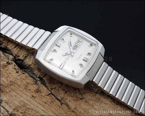 New Old Stock Certina Certiday automatic vintage watch, very strong ...