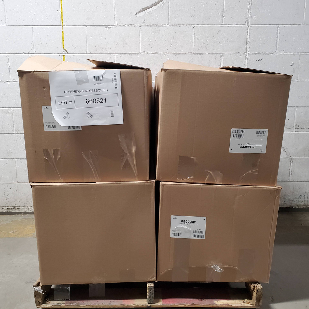 473 Units of Clothing & Accessories - MSRP $8,109 - Returns (Lot ...