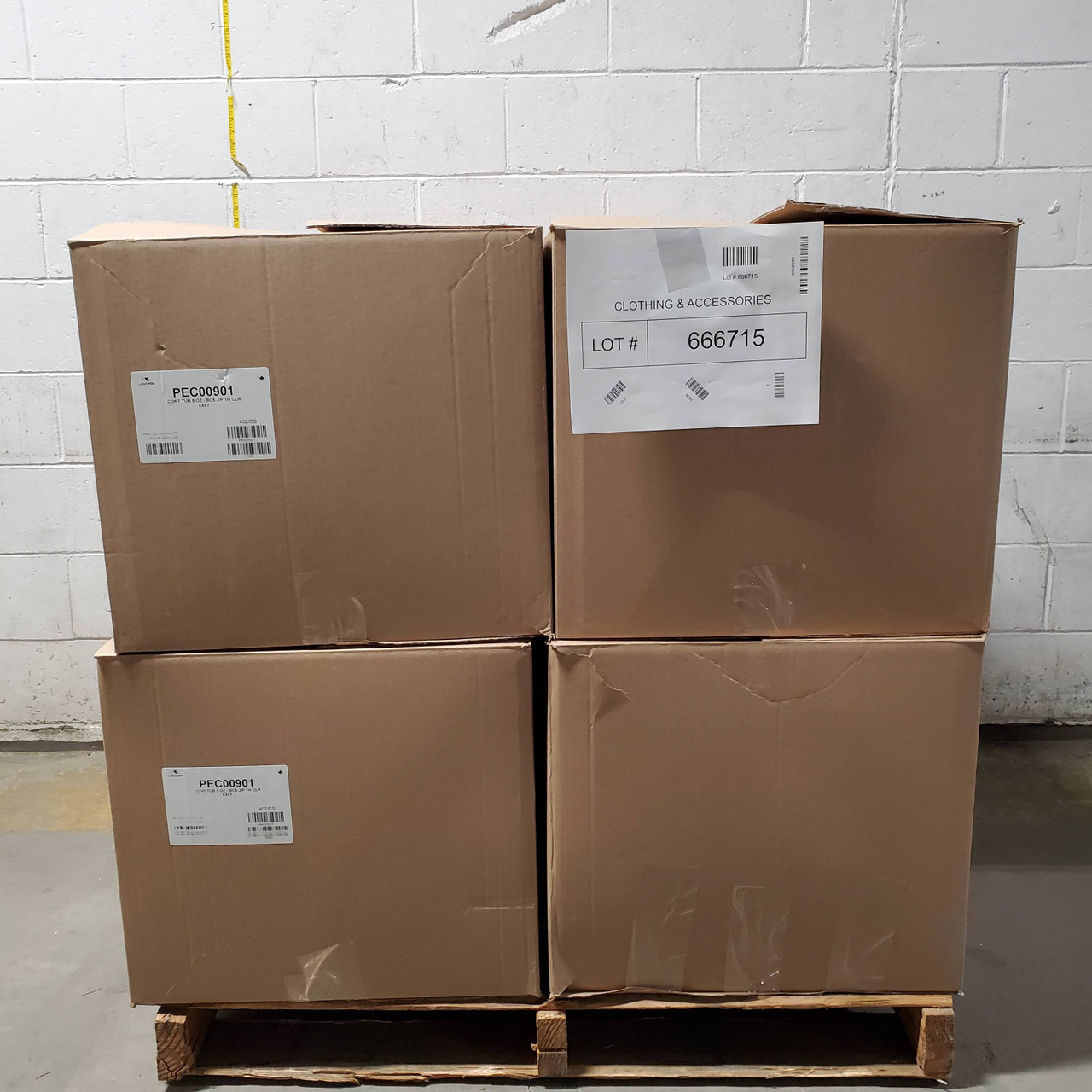 1144 Units of Clothing & Accessories - MSRP $12,058 - Returns (Lot ...