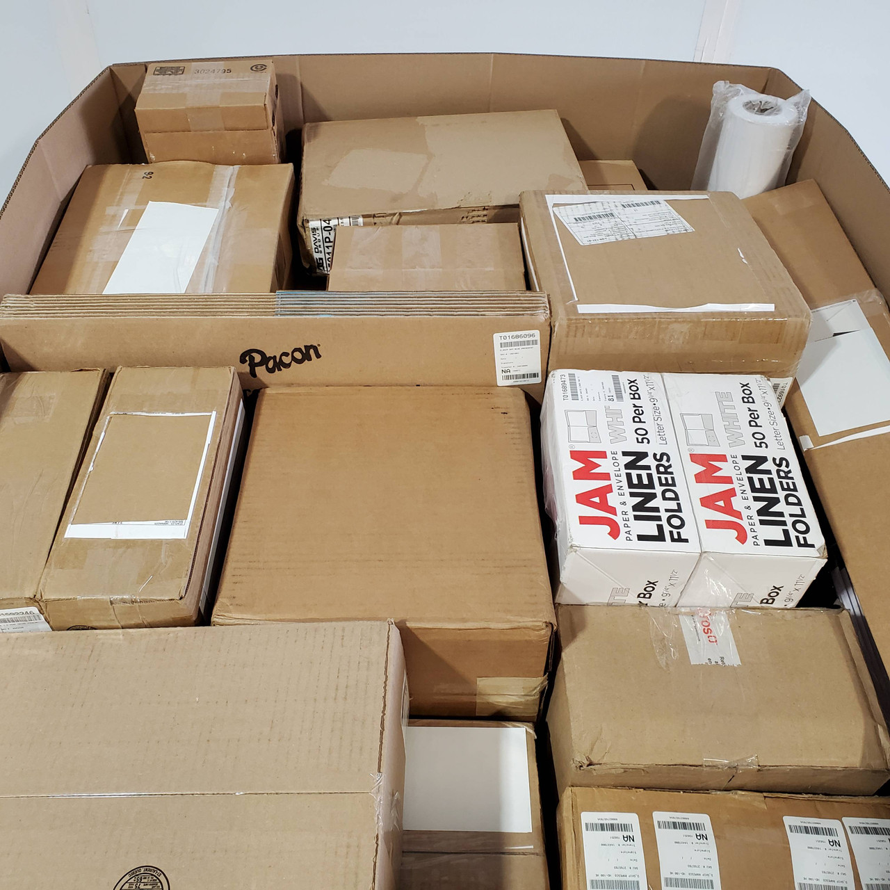 180 units of Office & School Supplies - MSRP $7,094 - Returns (Lot ...