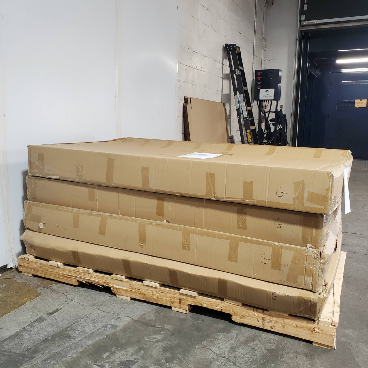 4 Units of Extendable Aluminum Table - Grey - MSRP $5,196 - Brand New ...