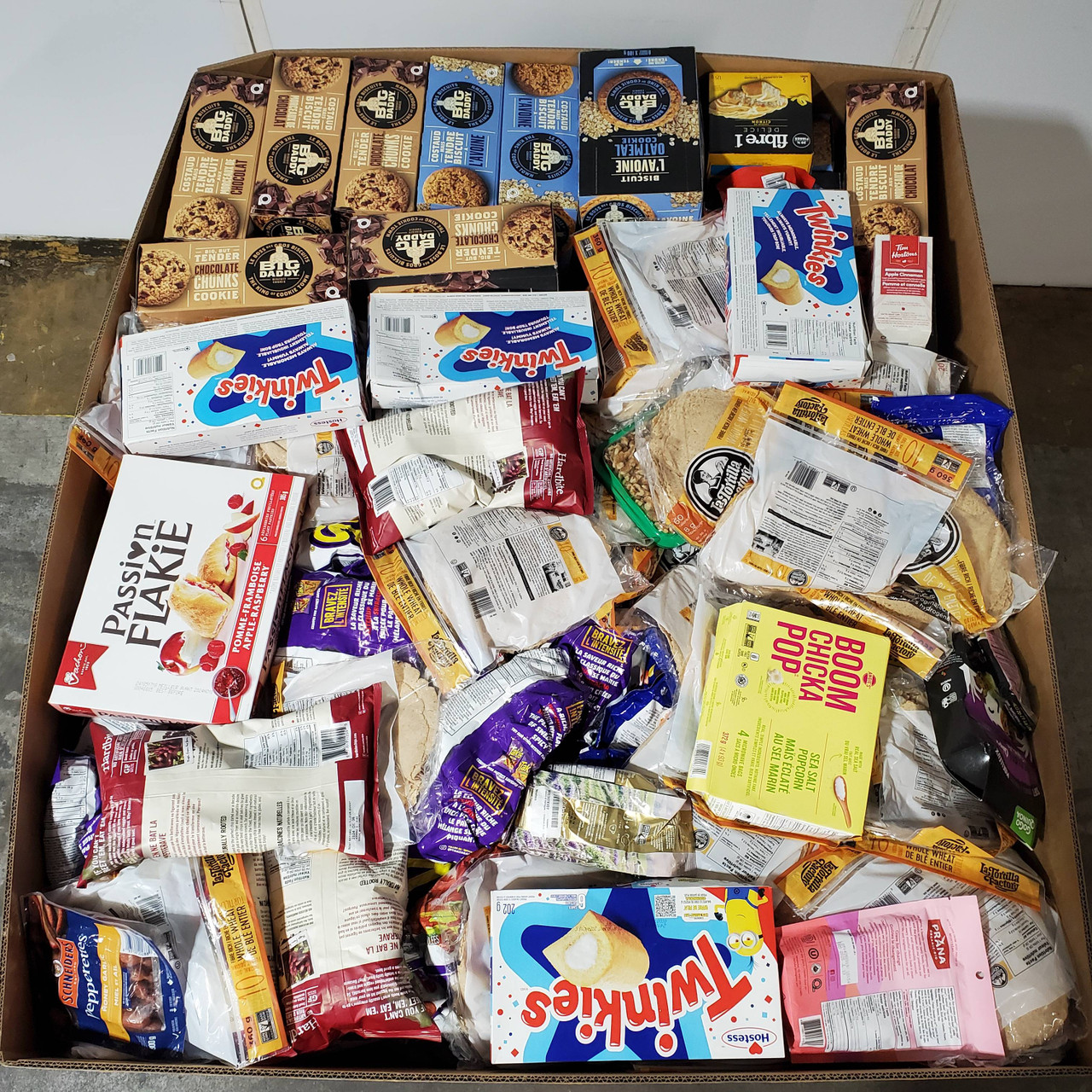 537 units of Food & Snacks - MSRP $5,557 - Like New (Lot # 8260114 ...