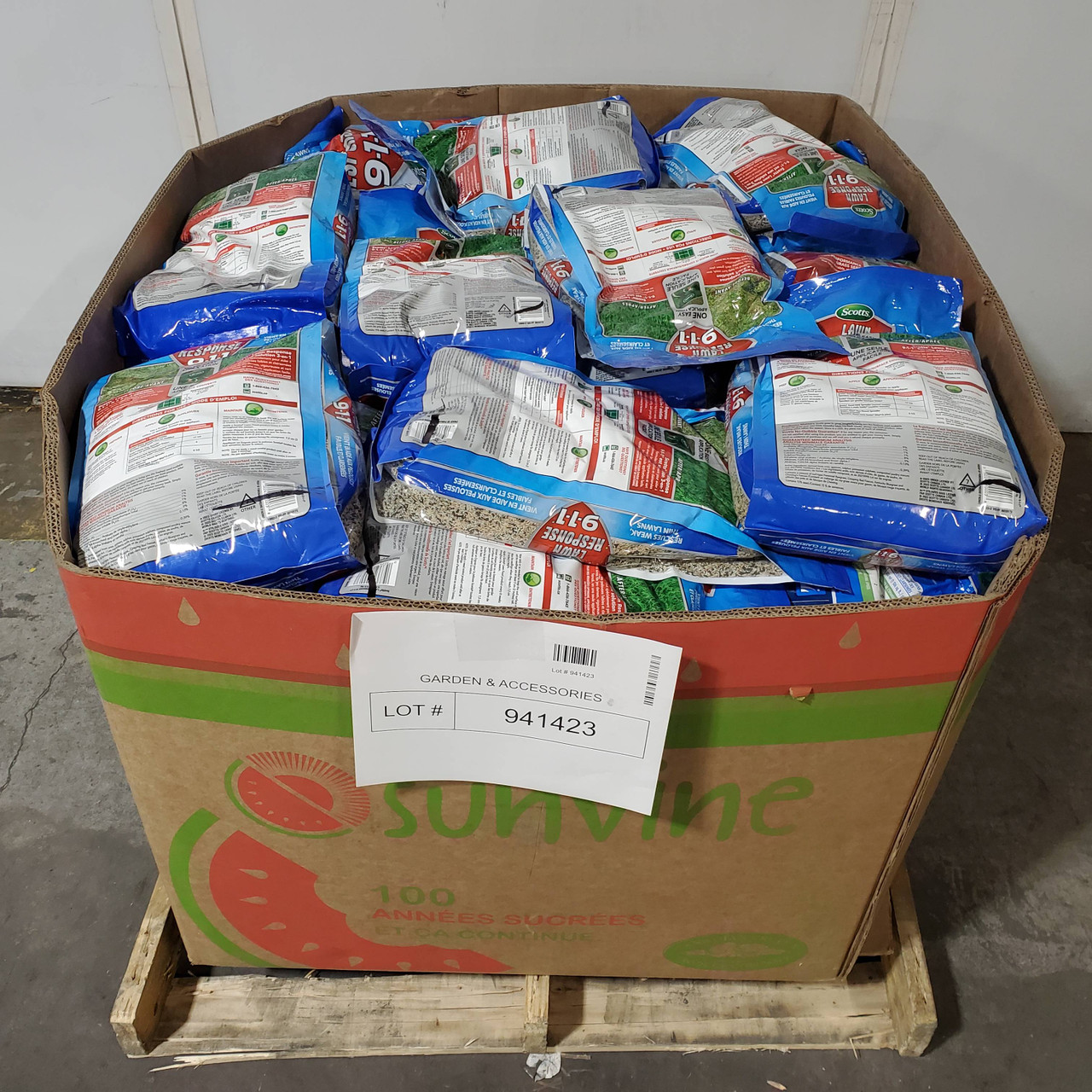 121 units of Fertilizers - MSRP $3,437 - Like New (Lot # 941423 ...