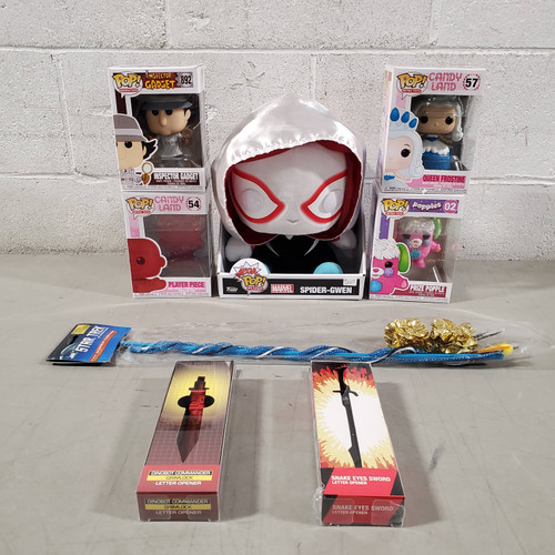 71 Units of Collectibles, Books, Toys & More (Stark Trek,, Star Wars, G ...