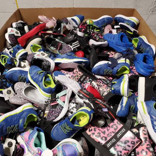 237 units of Shoes (pair) - MSRP $6,255 - Returns (Lot # 685014 ...