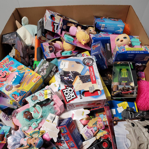 146 units of Toys - MSRP $3,410 - Returns (Lot # 690437) - Restock Canada