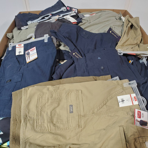 433 units of Men Clothing - MSRP $11,082 - Returns (Lot # 763242 ...