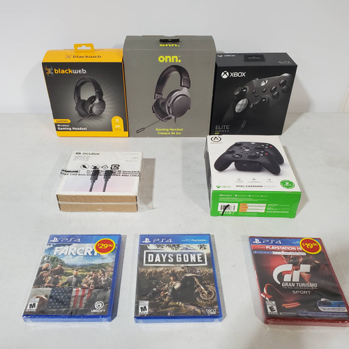 85 units of Video Games & Accessories - MSRP $3,857 - Returns (Lot ...