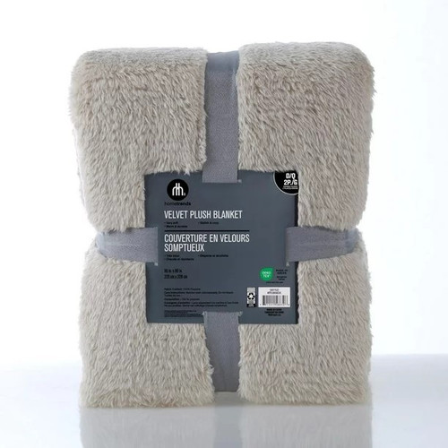45 units of Home Trends Velvet Plush Blankets - MSRP $1,799 - Like New ...