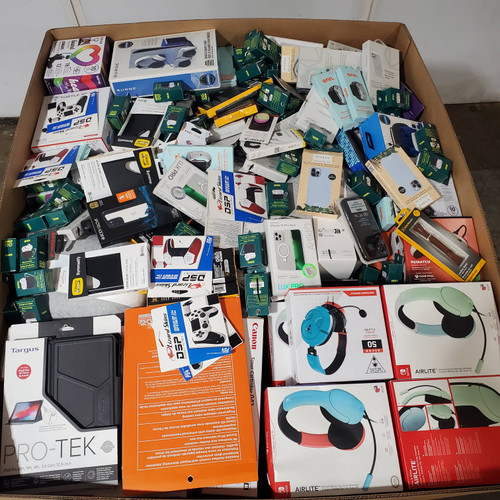 767 units of Electronics & Acc (Mix) - MSRP $22,284 - Returns (Lot ...