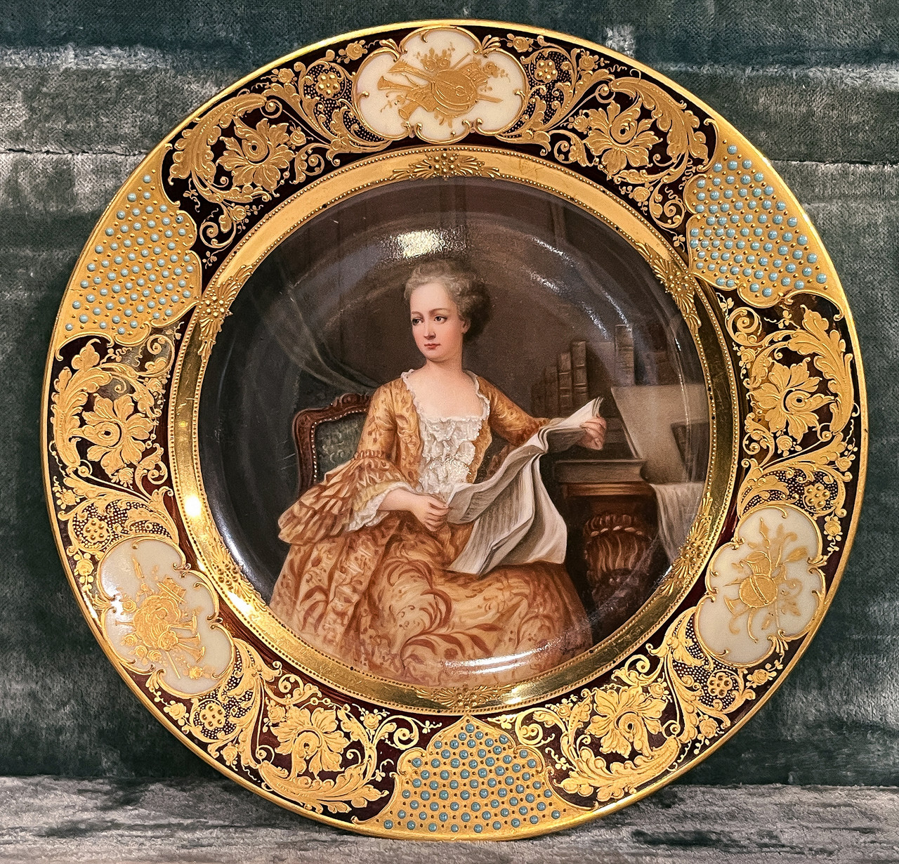 Royal Vienna Portrait Plate of Madame de Pompadour