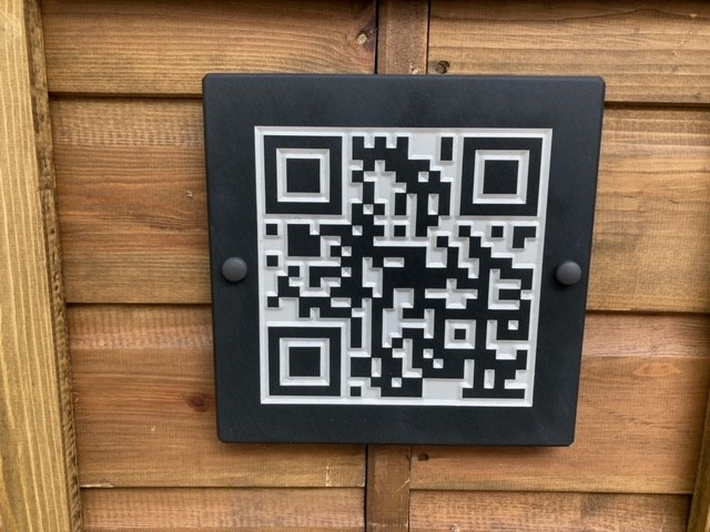 Personalised QR Code Slate Sign| Marbletree