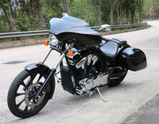 Small Black Batwing Fairing with Stereo 6 1/2" Speakers Honda Fury