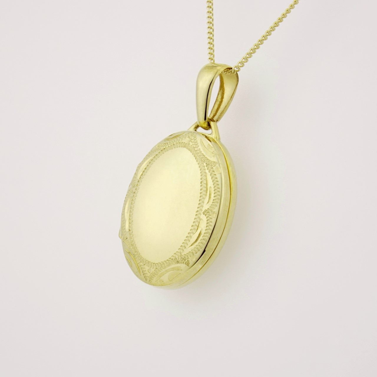 Engraved Gold Locket LOC789
