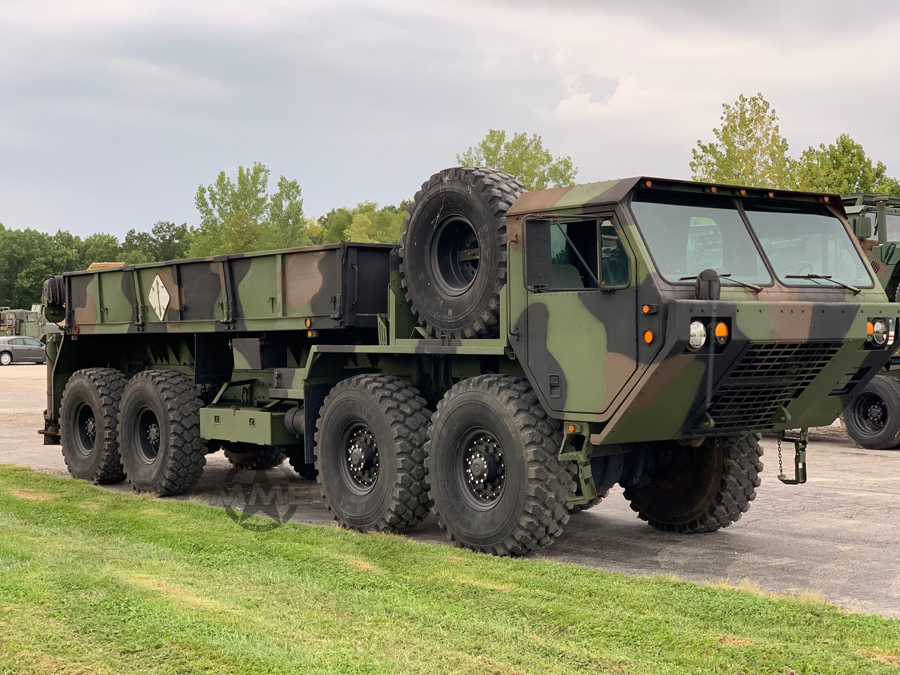2005 Rebuild M977 Oshkosh HEMTT 8X8 Truck With Material Handling Crane ...