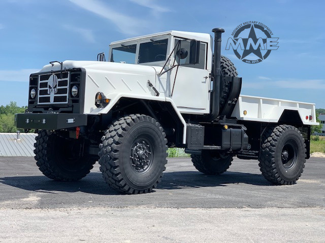 Complete Cummins NHC 250 855ci Diesel Engine - Midwest Military Equipment