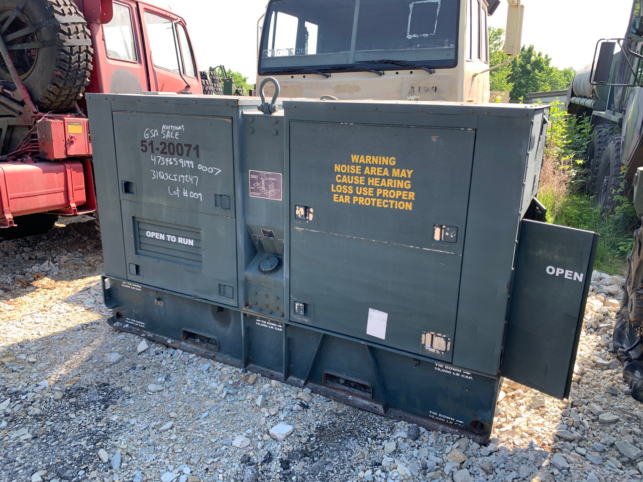 15 KW MEP-804A DIESEL MILITARY TACTICAL QUIET GENERATOR ( 110 Hours)
