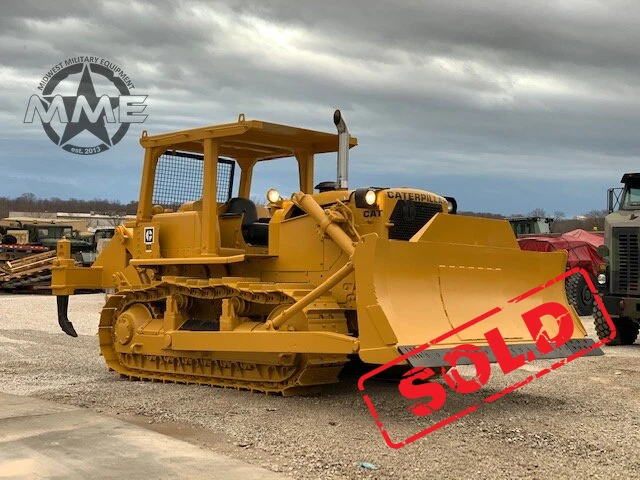 Caterpillar D7G Dozer with Cab and Ripper EX Military Machine