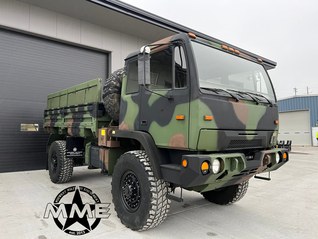2004 Stewart & Stevenson M1078A1 LMTV 2 1/2 Ton Military Cargo W/ High ...