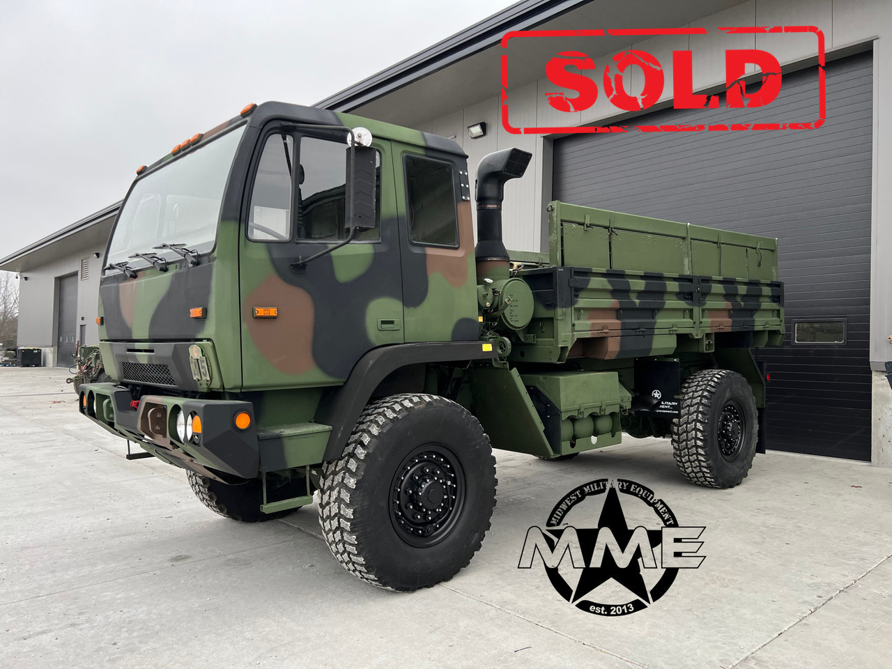 2003 Stewart & Stevenson M1078A1 4X4 LMTV 2 1/2 Ton Military Cargo