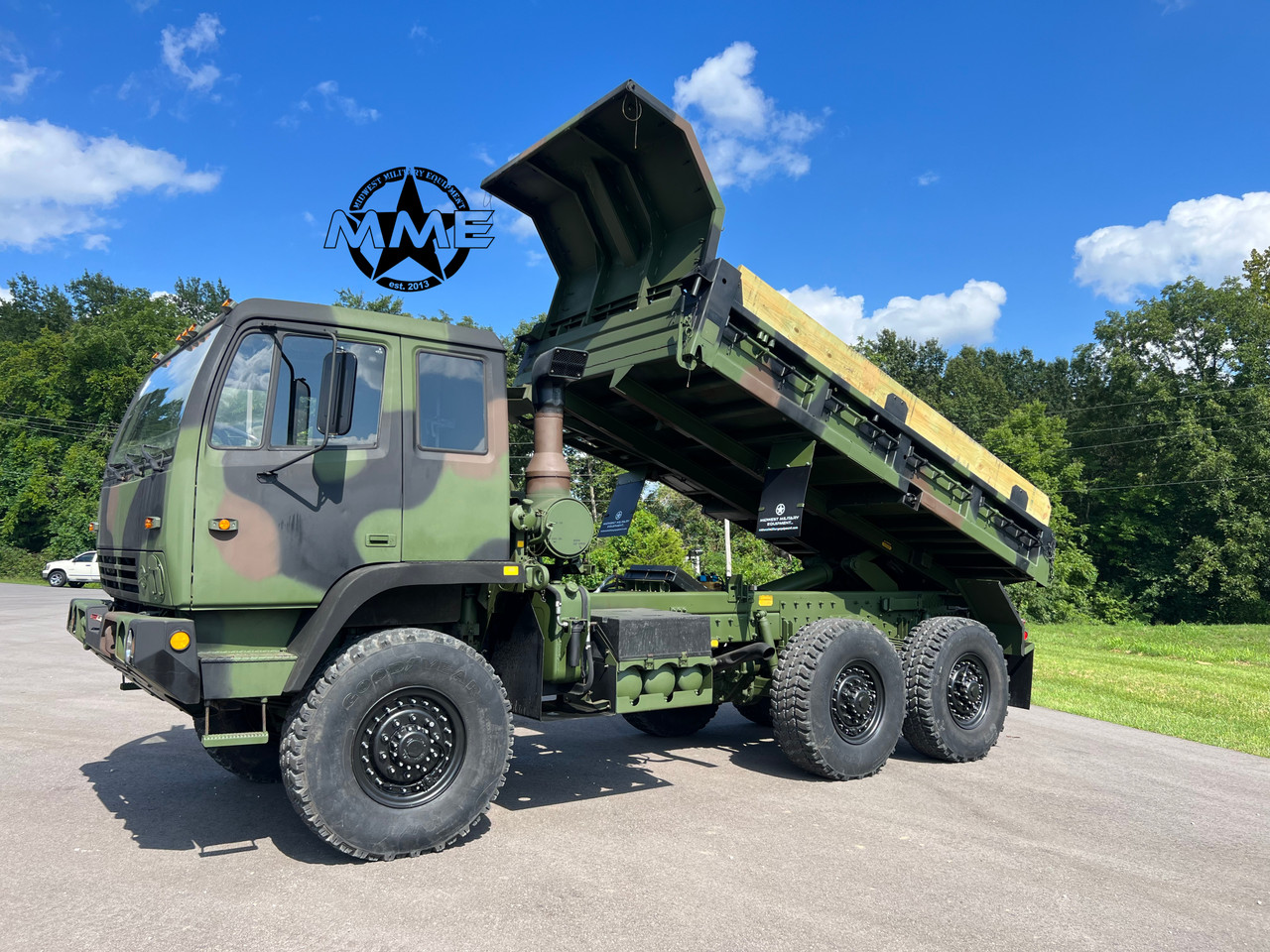 1997 Stewart Stevenson M1090 5-Ton 6x6 Dump Truck With A/C - Midwest ...