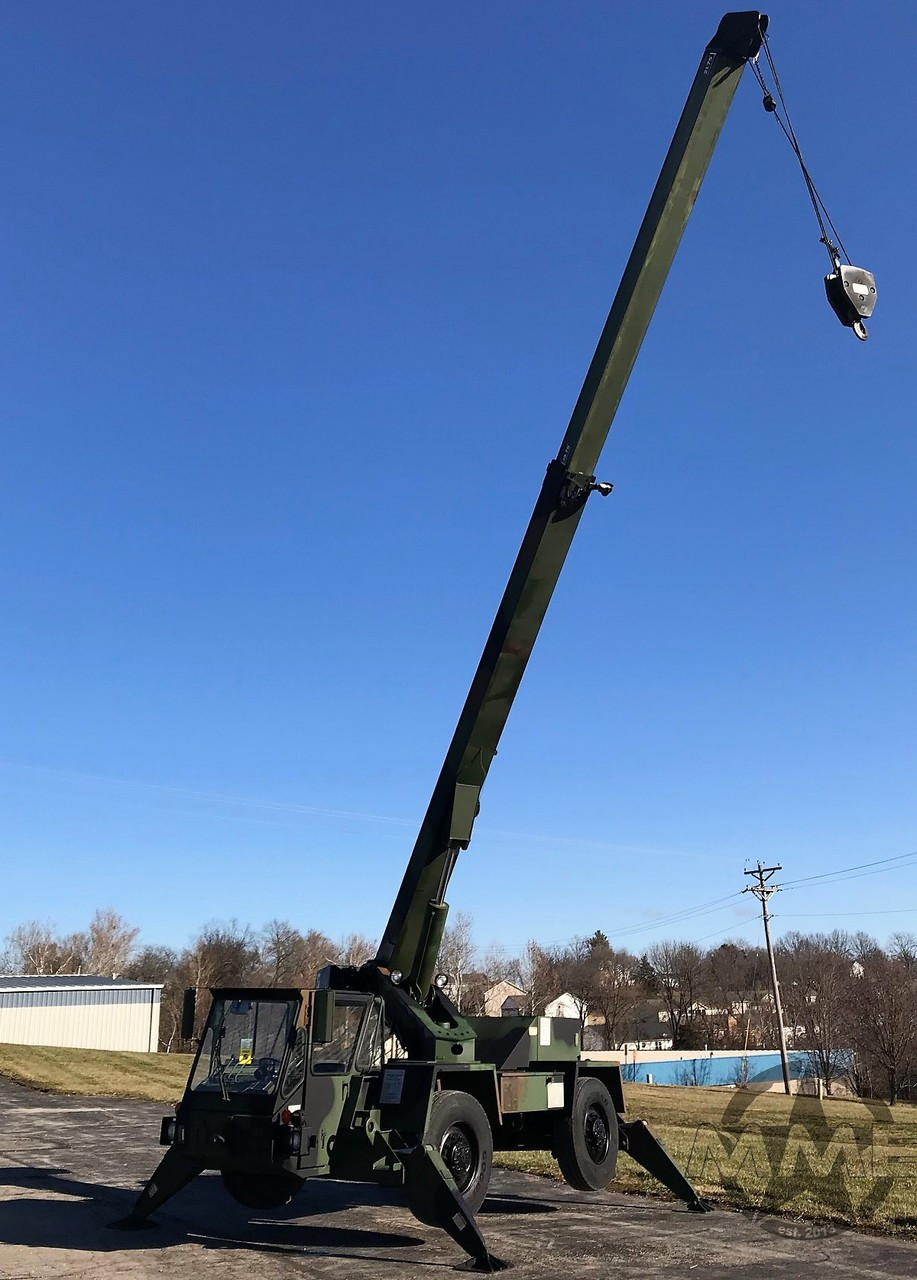 Koehring (TEREX) LRT 110 7.5 Ton Capacity 4X4 Rough Terrain Crane