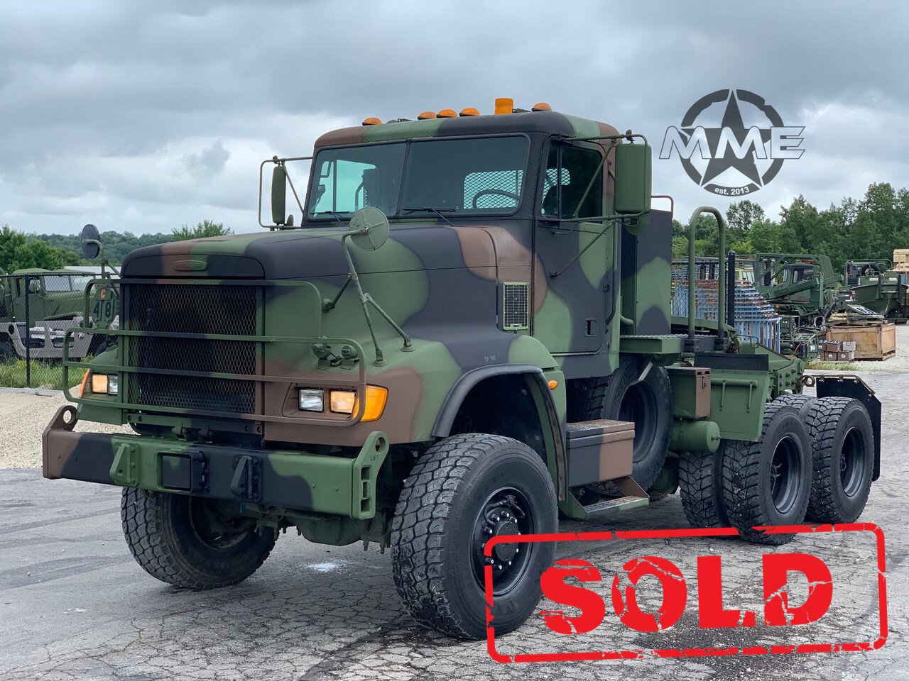 2007 M916A3 Freightliner 6x6 Semi Truck Tractor / 45,000LB Rear Winch