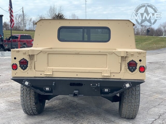 Rear Winch Step Bumper with Reverse/Accessory Light for HMMWV/ Humvee